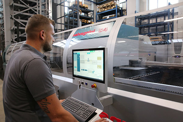 Aht Case Study - Advanced Sheet Metal Processing | Salvagnini